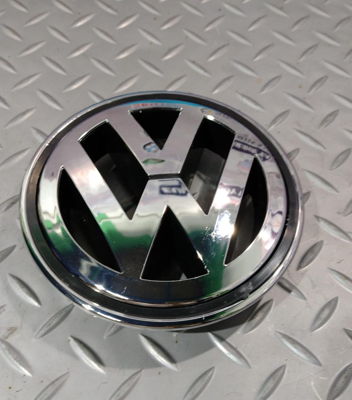 EMBLEMA PERSIANA PARA VOLKSWAGEN (2006-2009) 1K5853600 - Euromoys ...